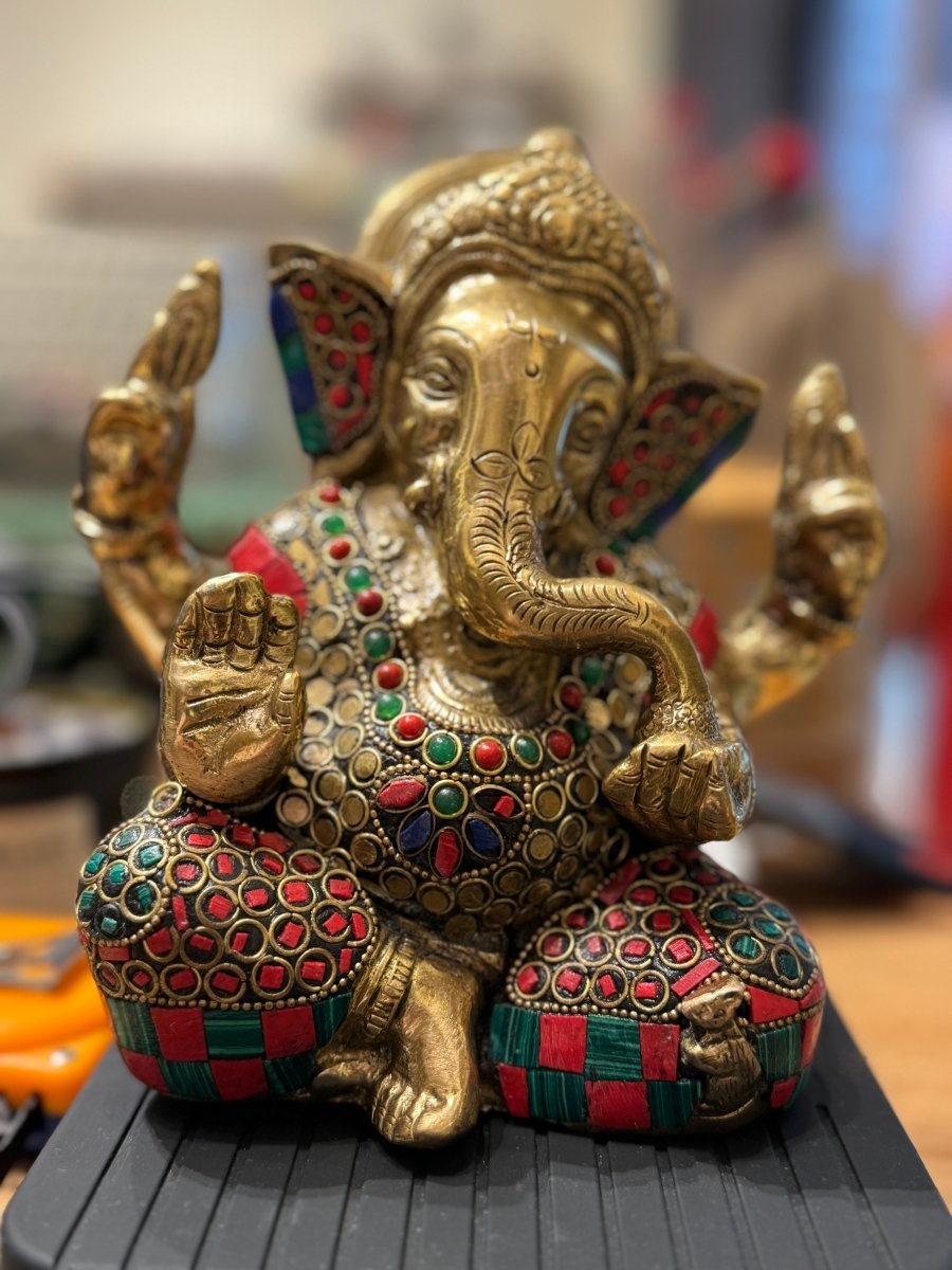 STATUES - Nairu® - A Candle Boutique